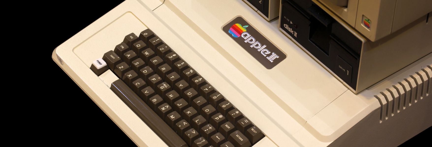 Apple II – Retro computación Grafica Computadores