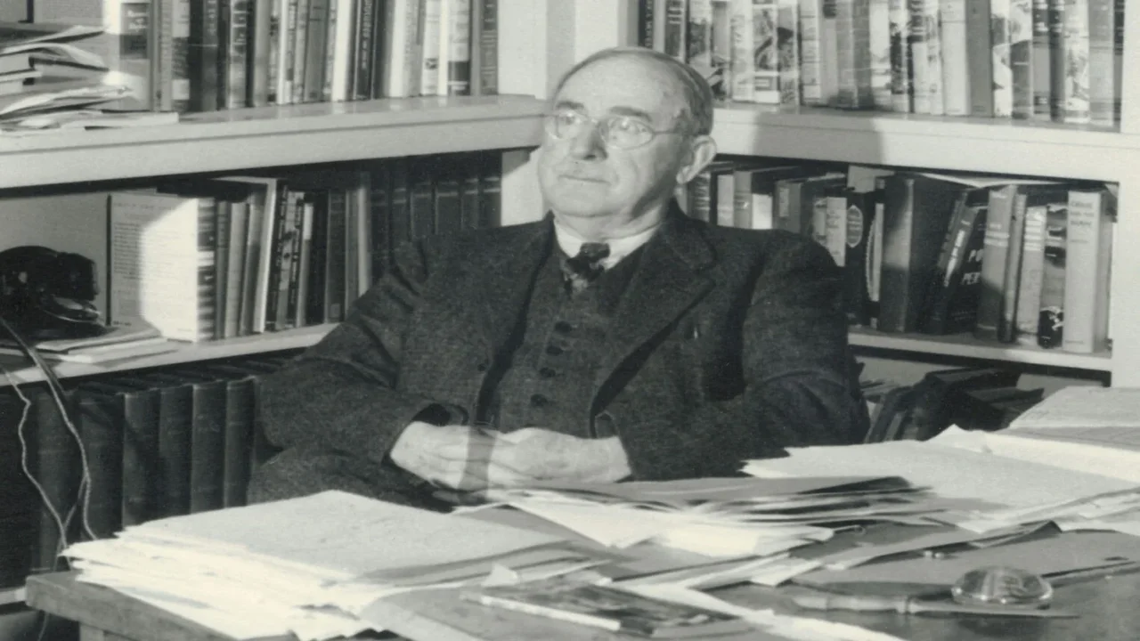 Howard Odum: Un visionario de la naturaleza y energía. – Portal de ...